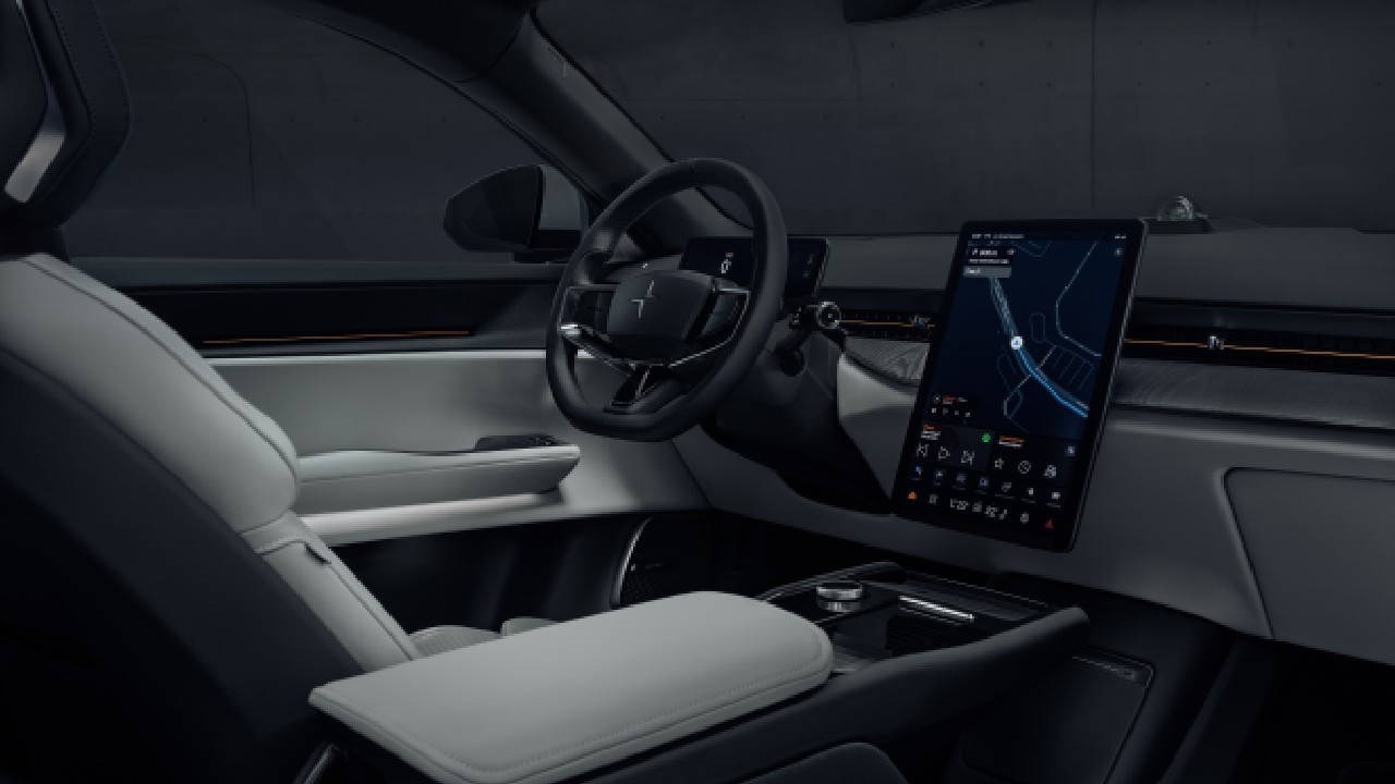 Polestar 4 vs Polestar 3 - Specs, Features, Price Comparison