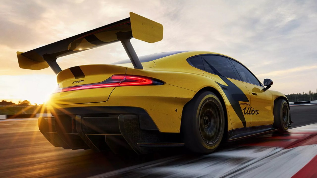 Xiaomi SU7 Ultra With 1,548 PS Revealed, 0-100 km/h in 1.97 secs